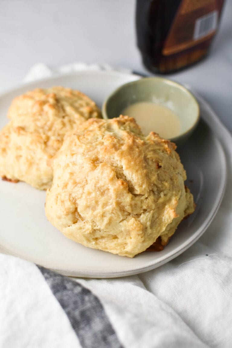Biscuits Without Buttermilk - The Dizzy Cook