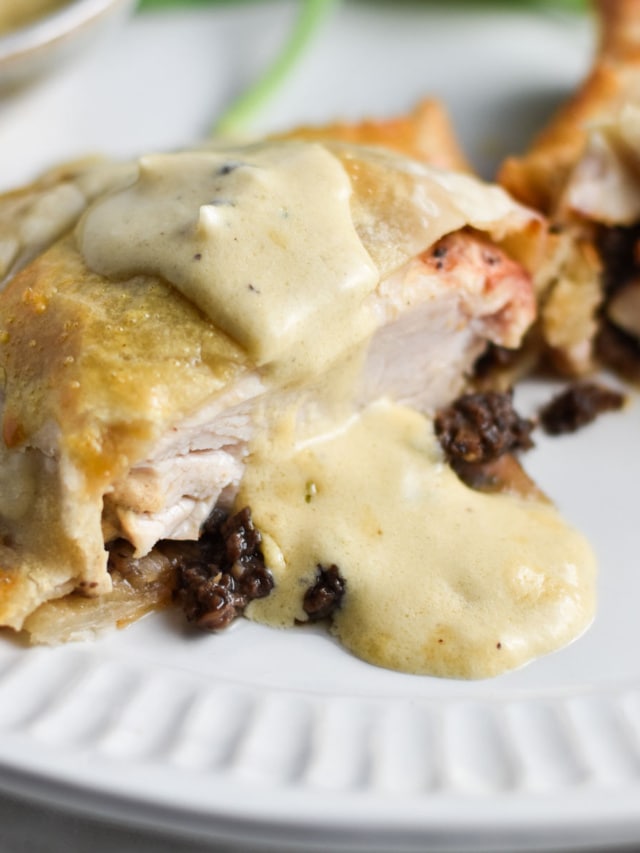 Chicken in Puff Pastry - The Dizzy Cook