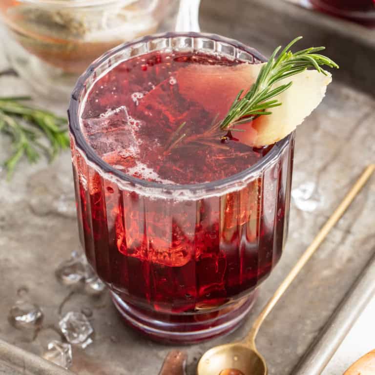 Sleepy Girl Mocktail with Tart Cherry Juice (Neurologist-Approved ...