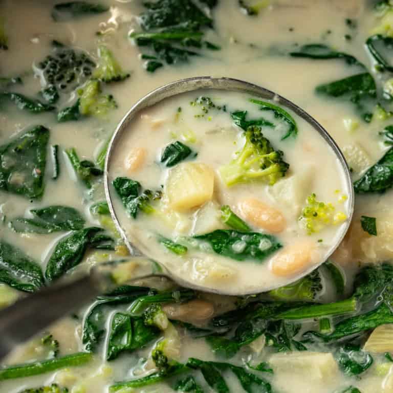 Creamy White Bean Soup with Spinach - The Dizzy Cook