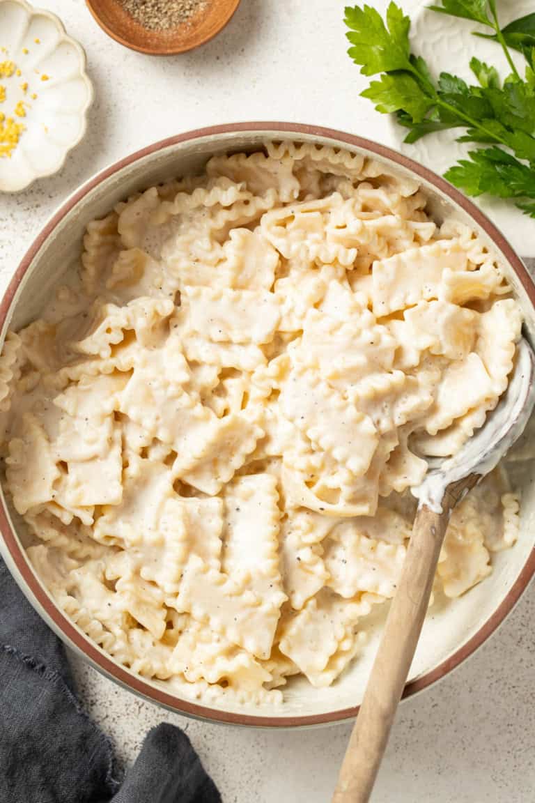 Easy Cream Cheese Pasta (only 10 minutes!) - The Dizzy Cook