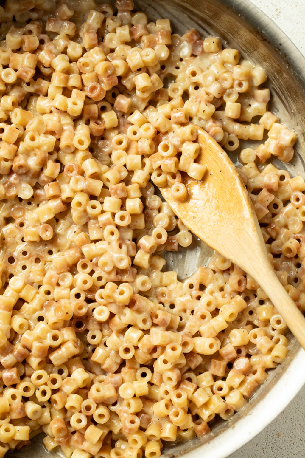 10 Minute Garlic Butter Pasta (One-Pan & No Cheese!) - The Dizzy Cook