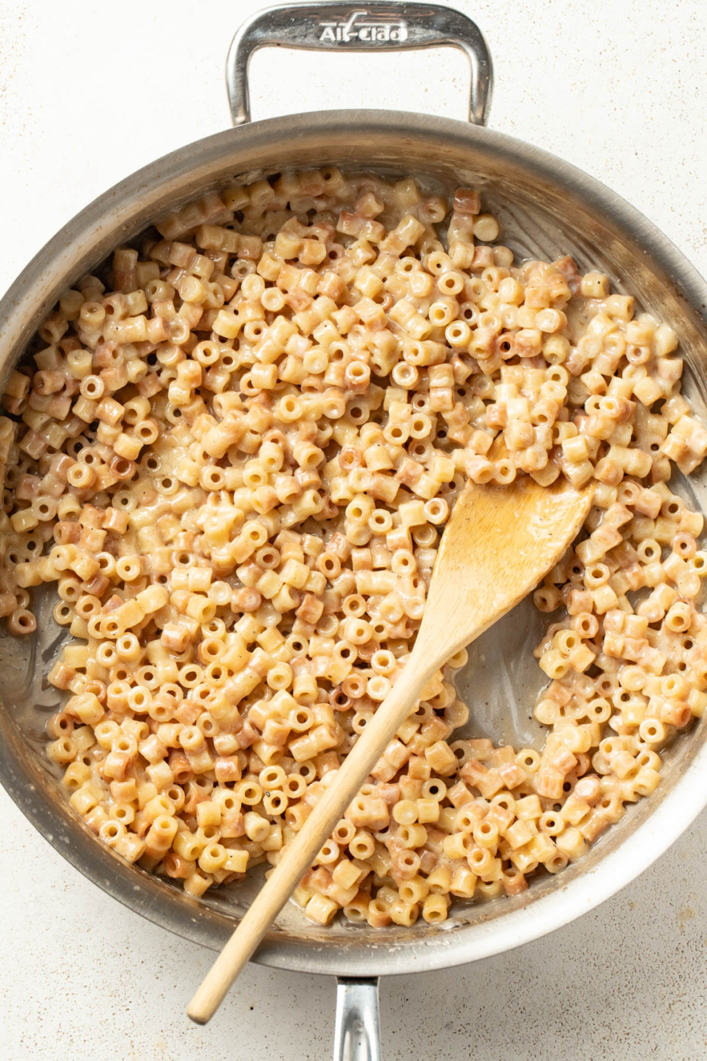 10 Minute Garlic Butter Pasta (One-Pan & No Cheese!) - The Dizzy Cook